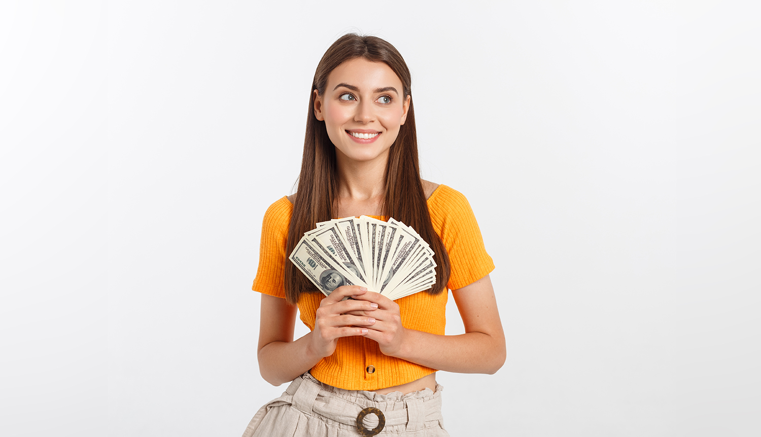 Which is better – a microloan on a card or a loan from a bank?